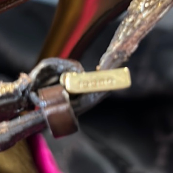 Gucci | Shoes | Gucci Early 200s Tom Ford Pink Velvet Gold Crocodile ...